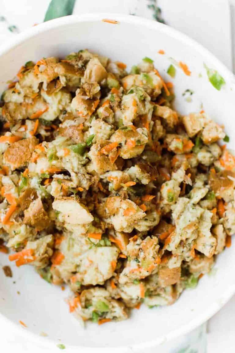 The BEST Traditional Stuffing Recipe - Oh So Delicioso