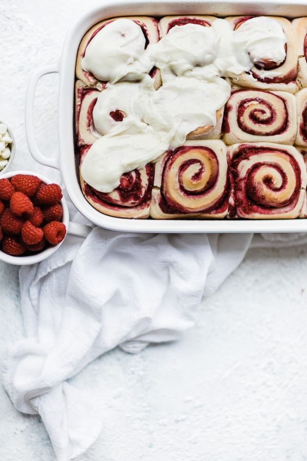 White Chocolate Raspberry Sweet Rolls - Oh So Delicioso